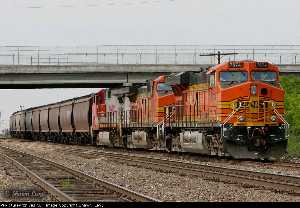 BNSF 7674
